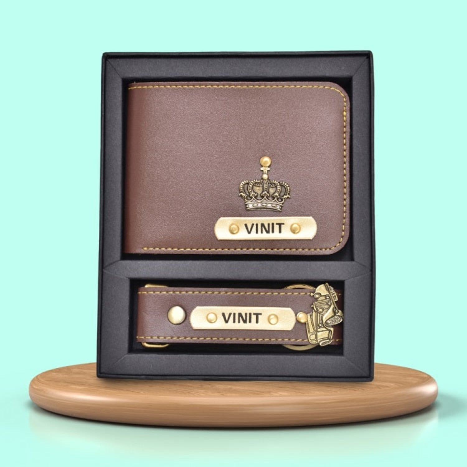 Customized and Personalized gifts for men, women birthday anniversary